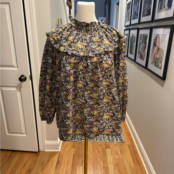 Universal Thread | Tops | Universal Threads Floral Ruffle Yoke Blouse ...